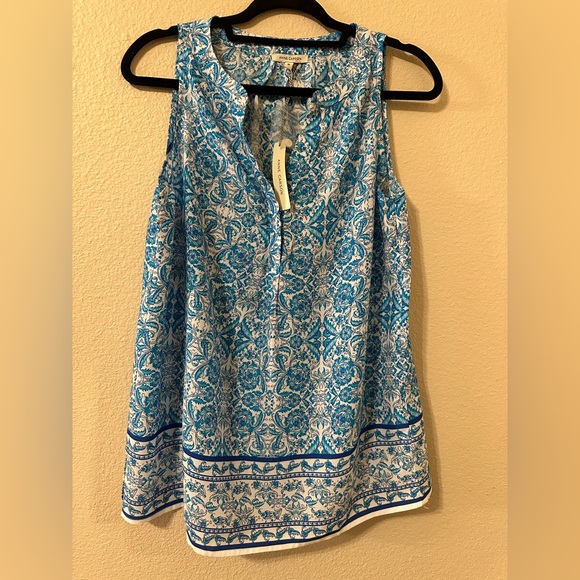 Anne Carson | Tops | Anne Carson Blue And White Patterned Tank Top ...